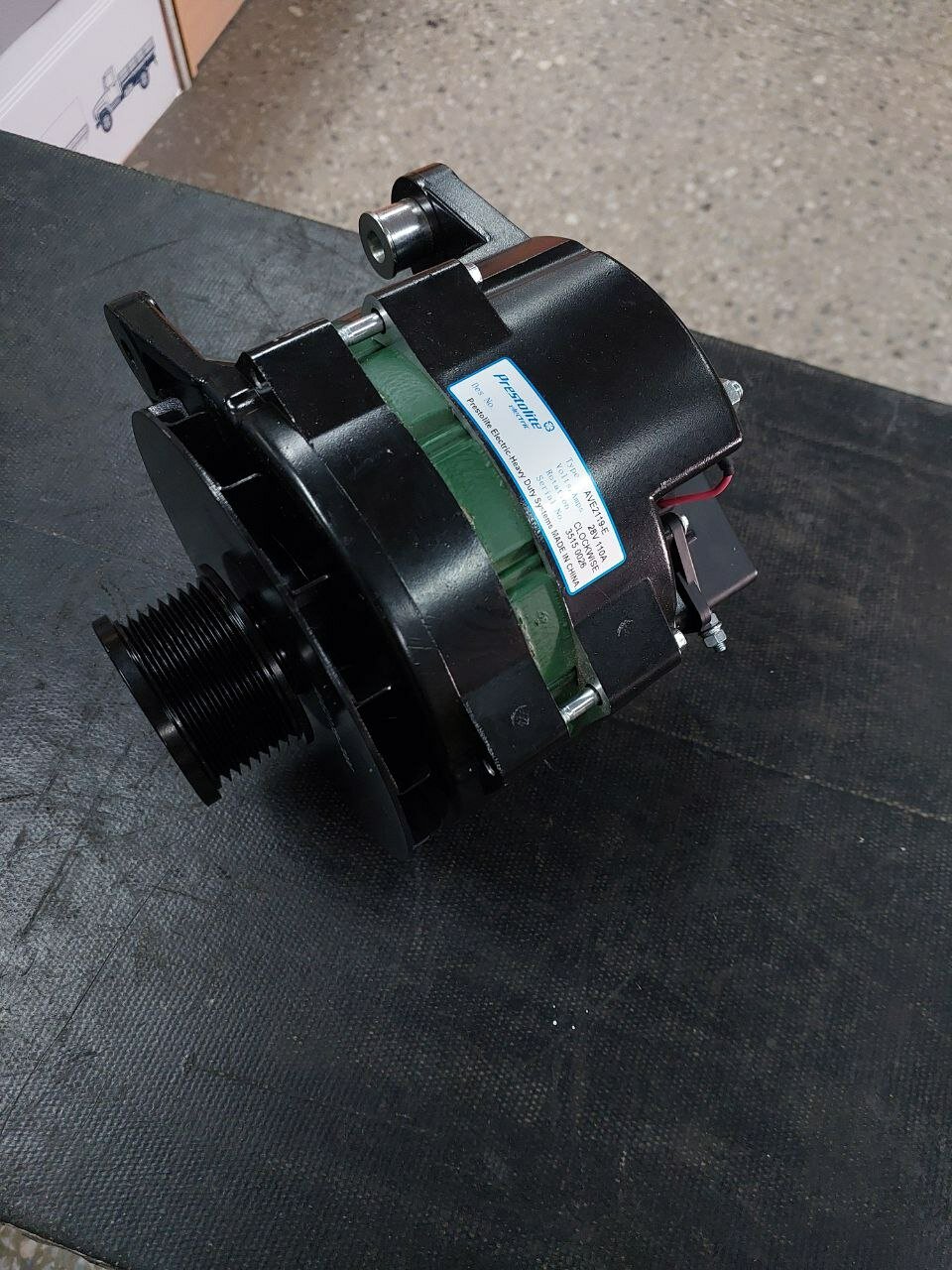 Генератор 28В/110А Cummins ISF 3.8