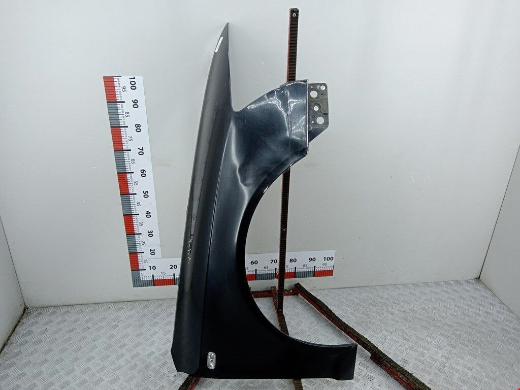 Крыло переднее правое Audi A6 C6 4F0821104A арт. 2000258