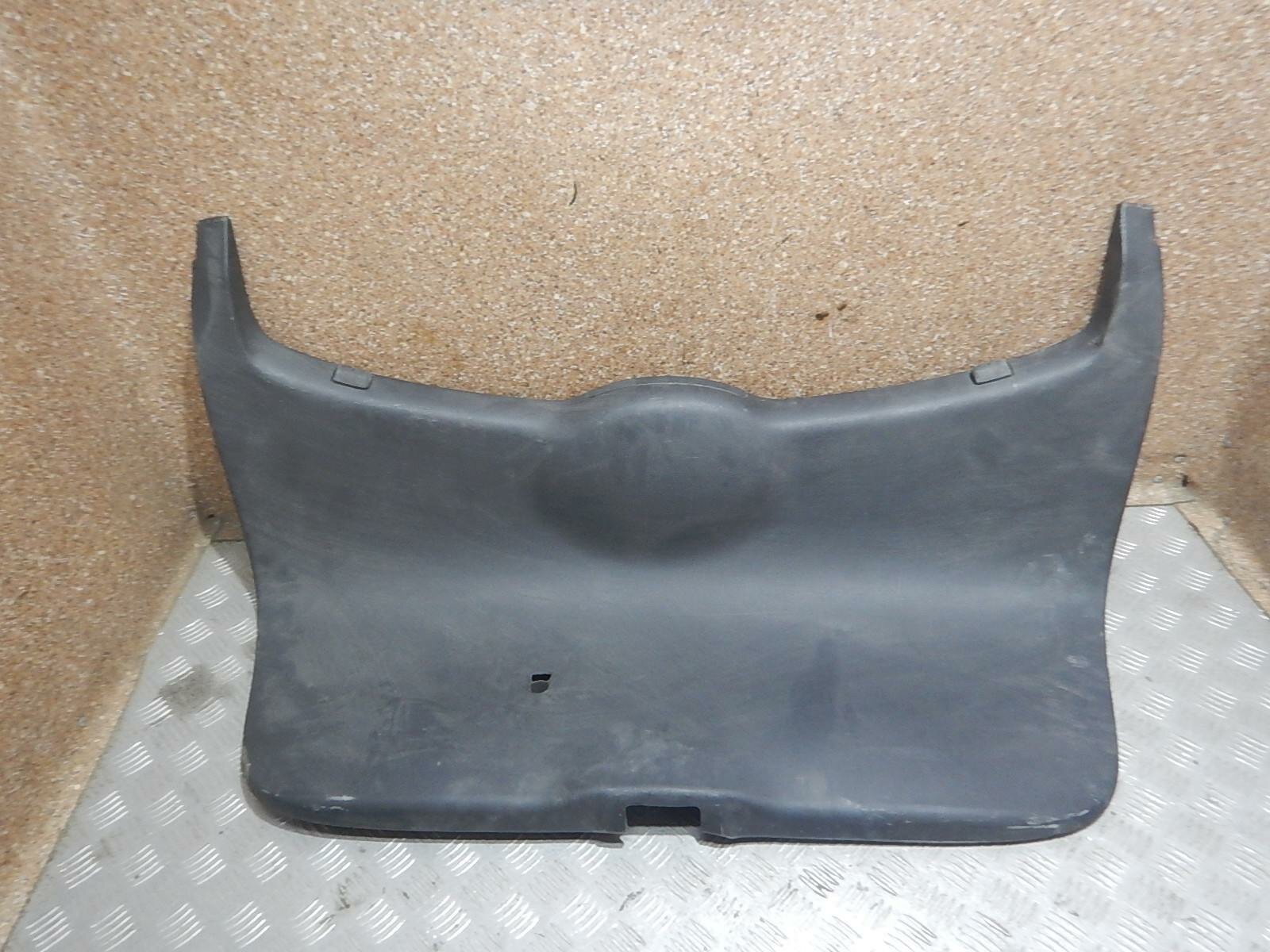 Б/У Обшивка двери багажника, Skoda (Шкода)-OCTAVIA A5 (1Z) (04-) SKODA OCTAVIA A5 (1Z) (04-) лифтбэк Царапины. 472302 VAG...