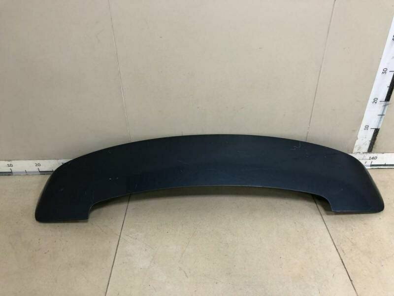 Спойлер дефлектор крышки багажника Toyota Avensis T270 2009 кат.номер: 7687105909