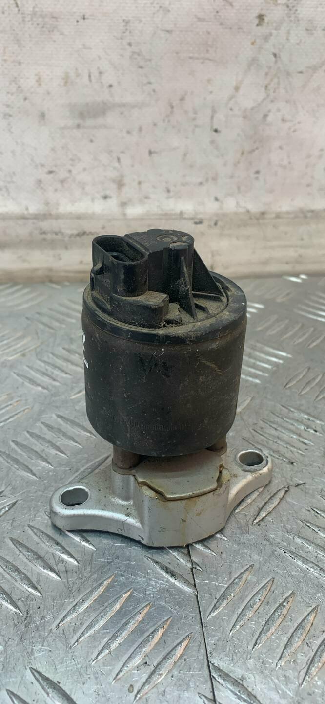 Клапан EGR Opel Corsa B рест. (1997 - 2000) 10572A