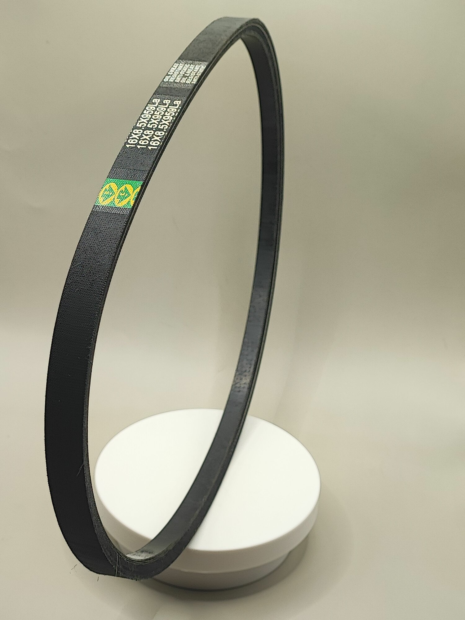 Ремень приводной соответствует 5324080-10 привода шнека для снегоуборщиков Husqvarna (промышленный аналог)