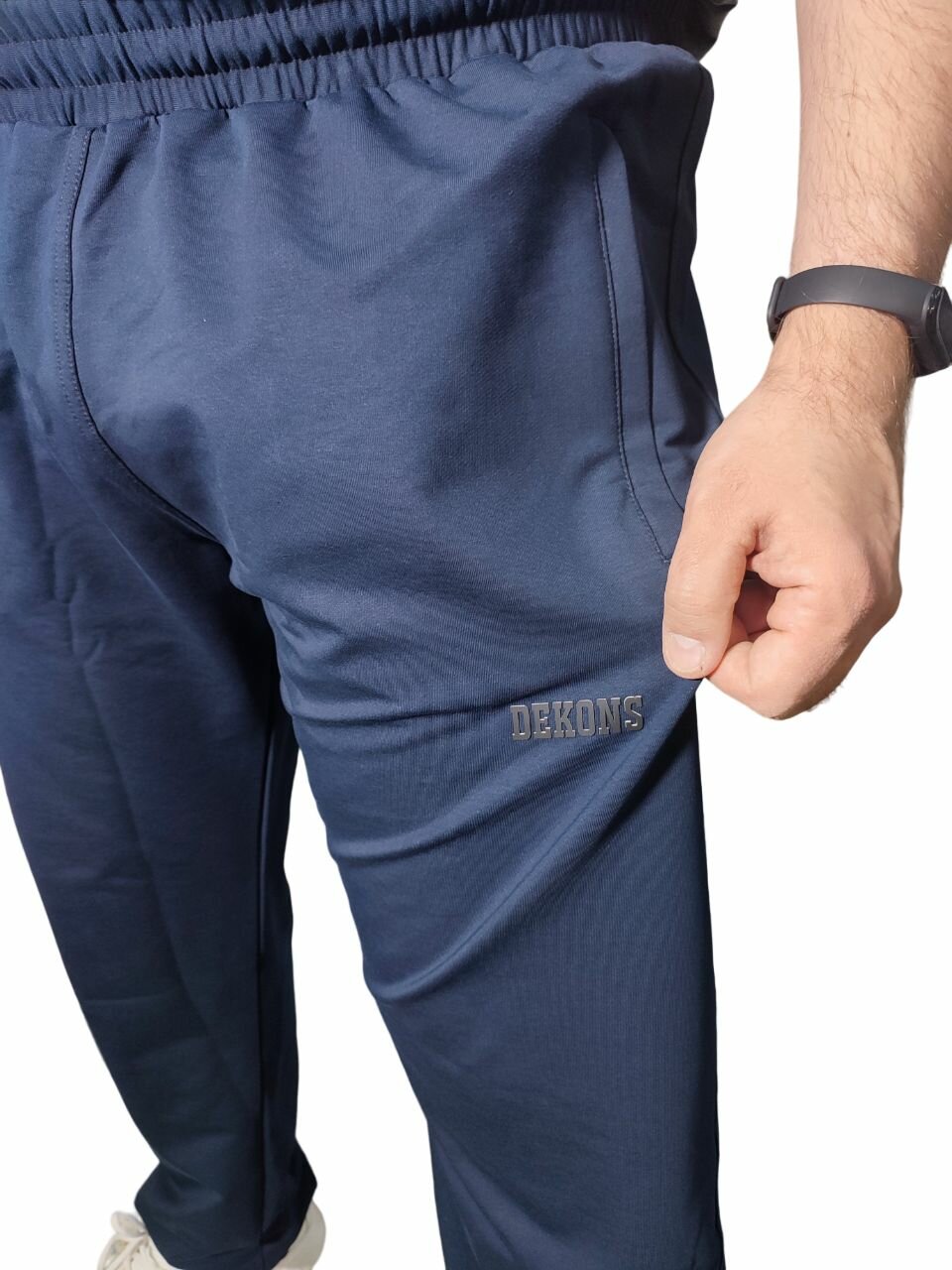 Брюки спортивные