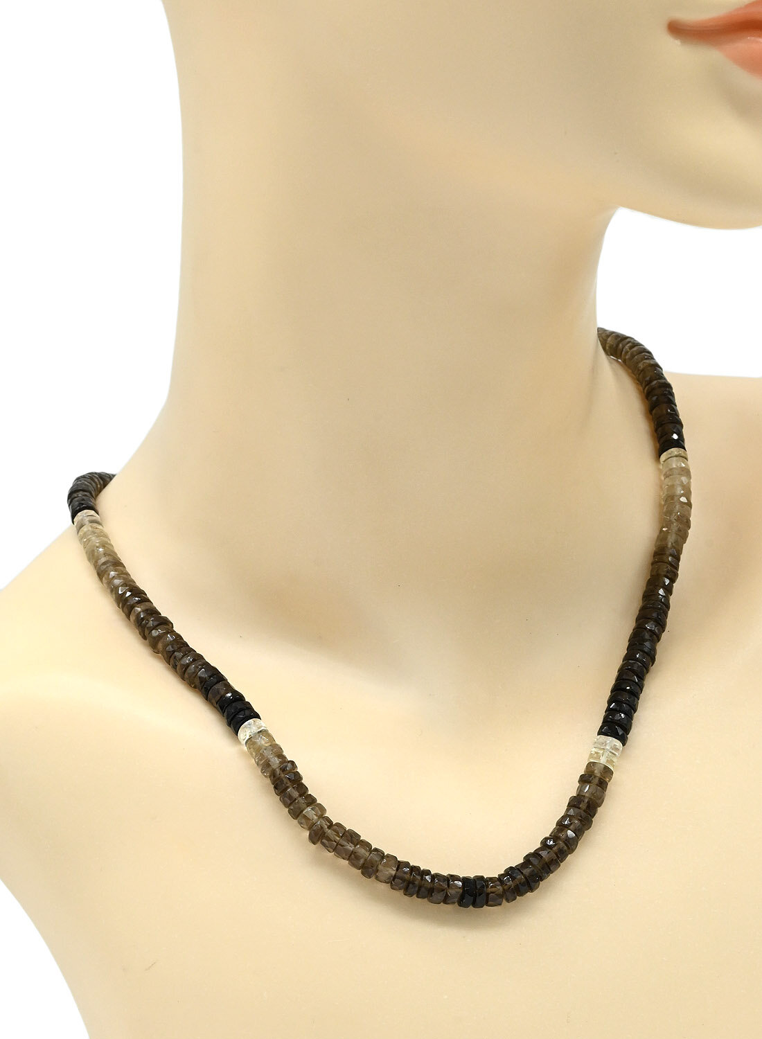 Бусы, топаз