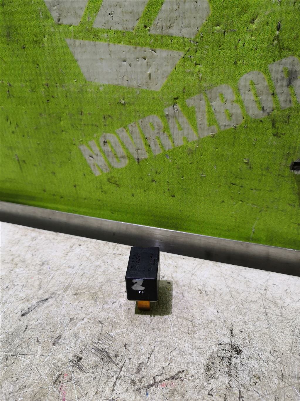 Реле Toyota Highlander I 01-06