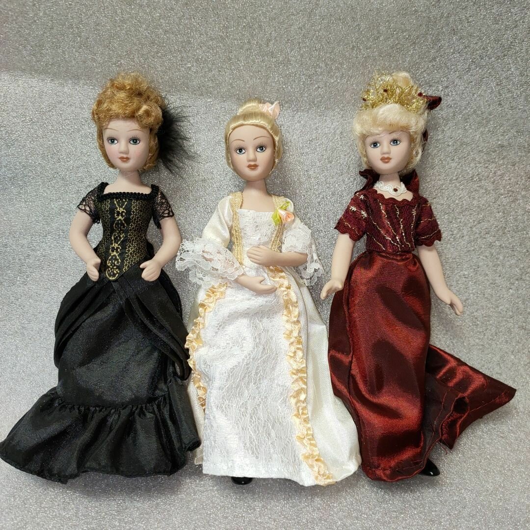 Куклы фарфоровые Деагостини Дамы эпохи Журналы № 21, 45, 83 набор