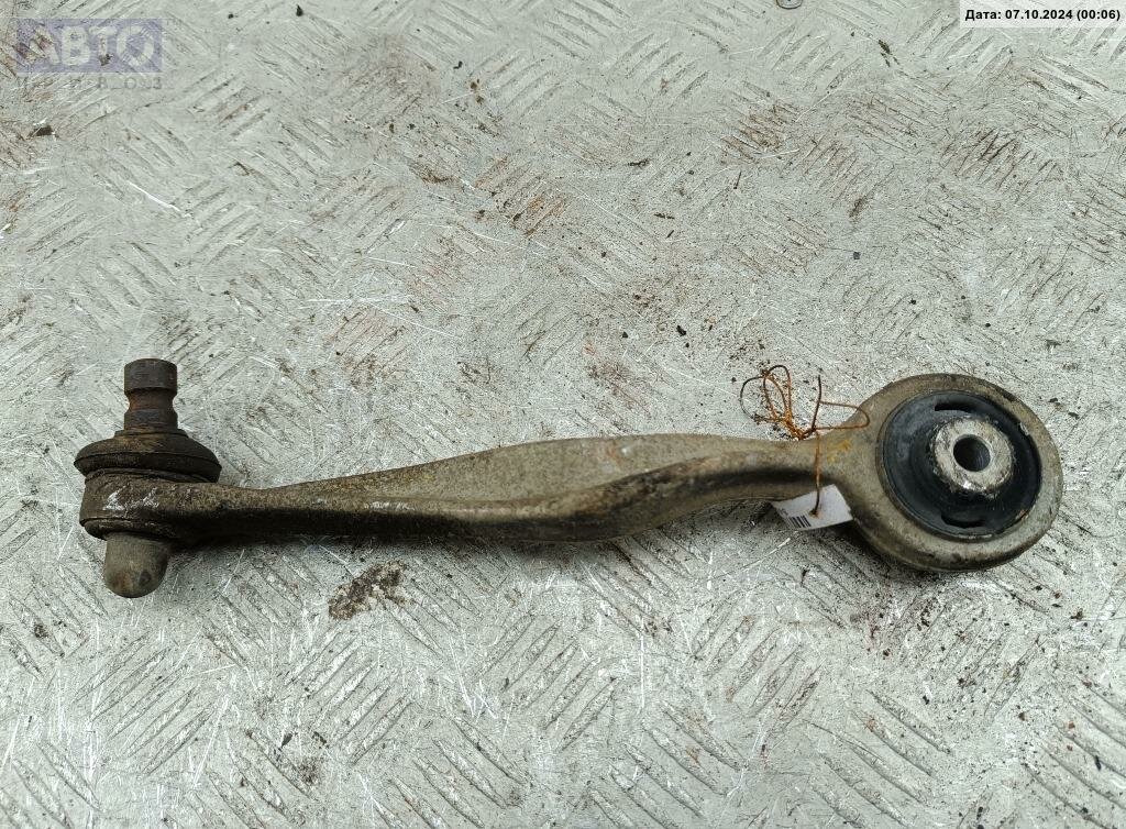 Рычаг подвески передний правый Audi A4 B5 (1994-2001)
