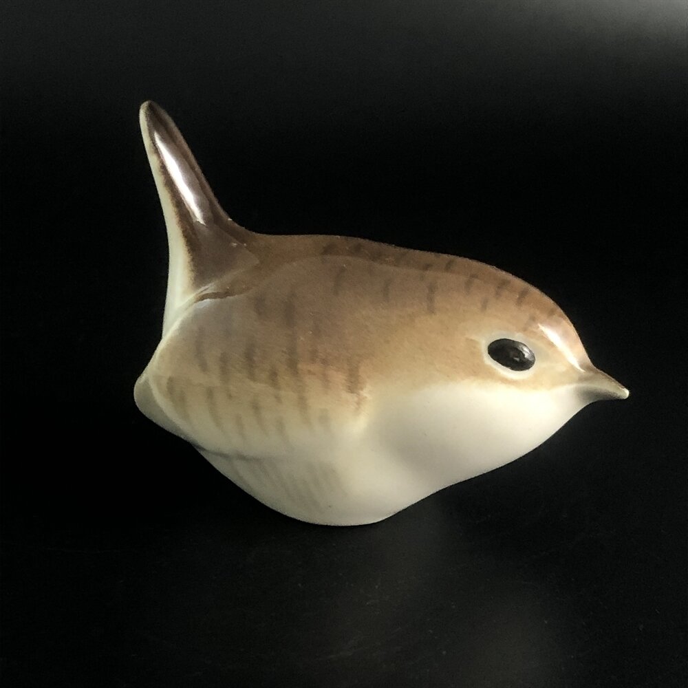 Статуэтка «Крапивничек», фарфор, СССР, ЛФЗ, 1970-е гг.