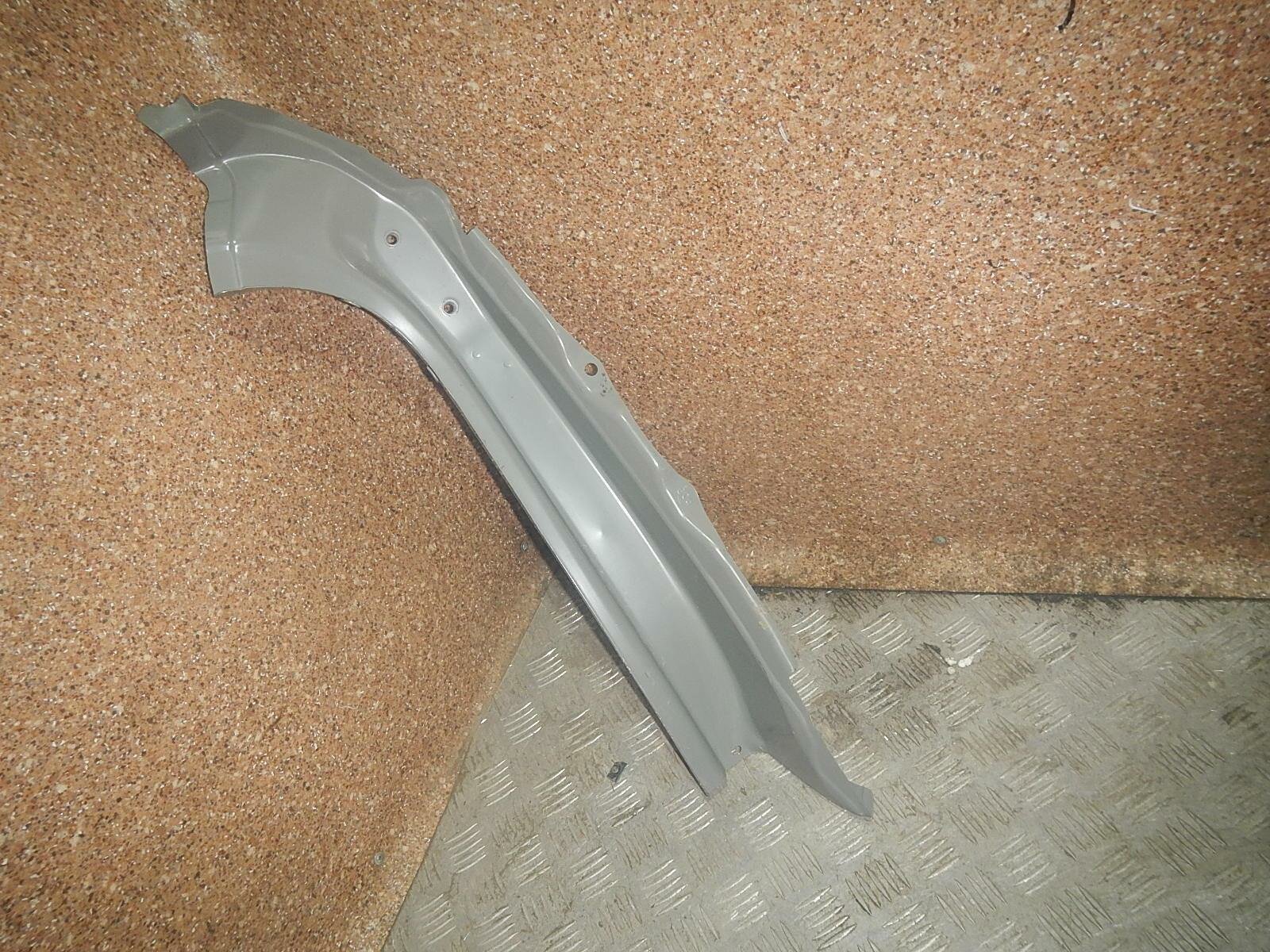 Б/У Кузовной элемент, Lexus (Лексус)-NX (14-) LEXUS NX (14-) Водосток задний правый,панель фонаря отсверлена. Новый. 3766...