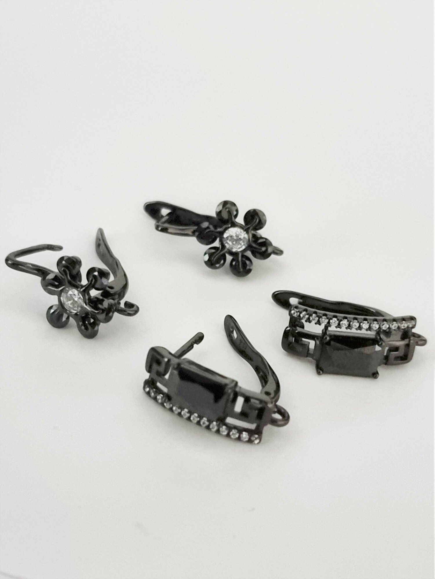 Швензы со стразами "Цветы и Прямоугольники". 4шт.