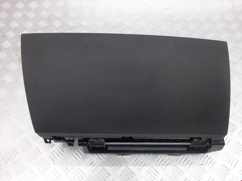Бардачок (вещевой ящик) BMW 7-Series (E65/E66) 51167036463 арт. 1613219