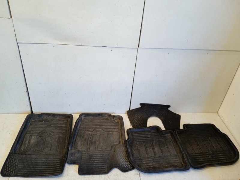 Б/У Фольксваген Поло Коврик салона Volkswagen Polo 2020- 176312 VAG арт. 6N506150082V