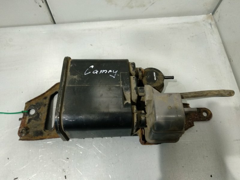 Б/У Абсорбер паров топлива Toyota Camry (V40) ~ 2006-2011г б/у Тойота Камри V40 Абсорбер (фильтр угольный) Toyota Camry 2006-...