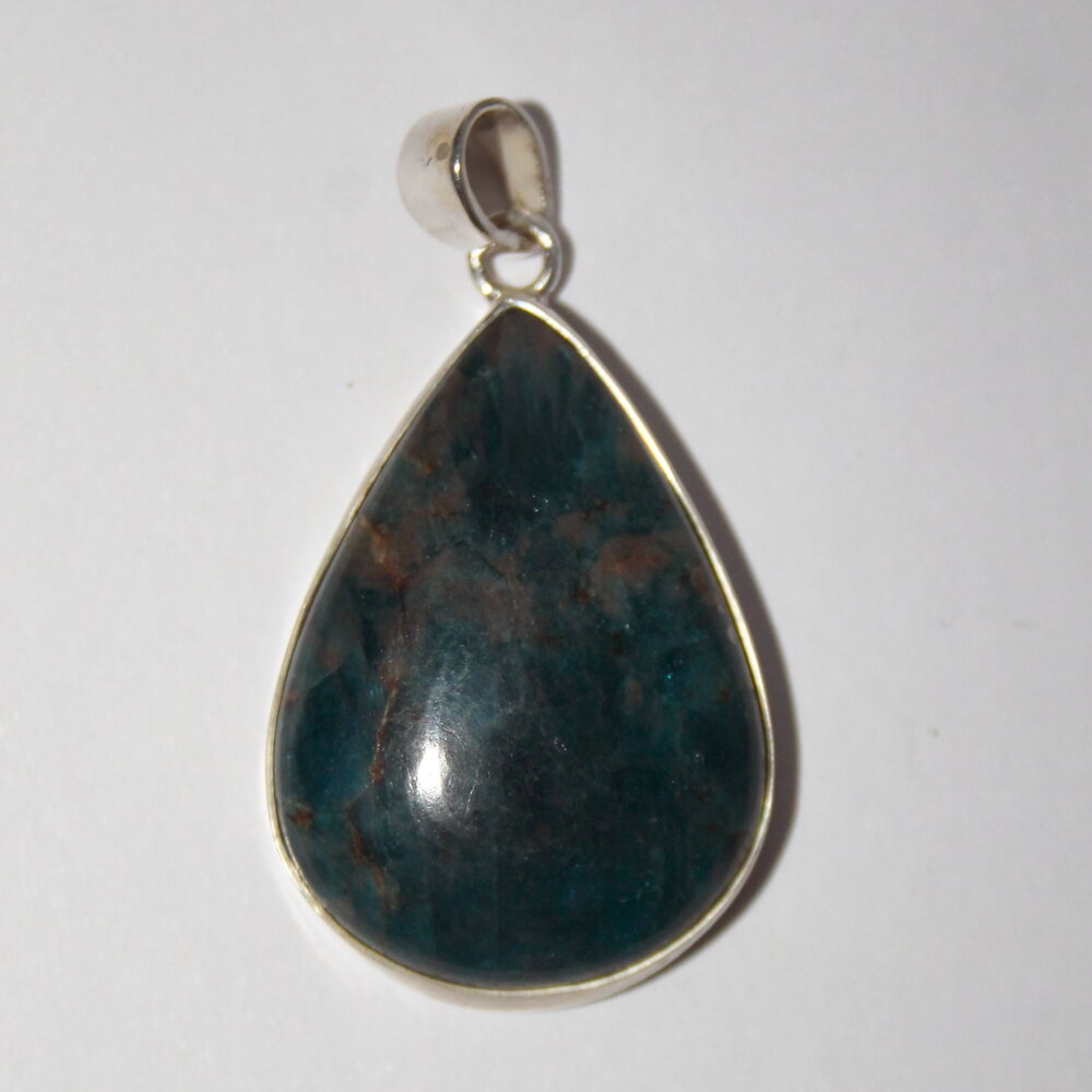 Колье, апатит