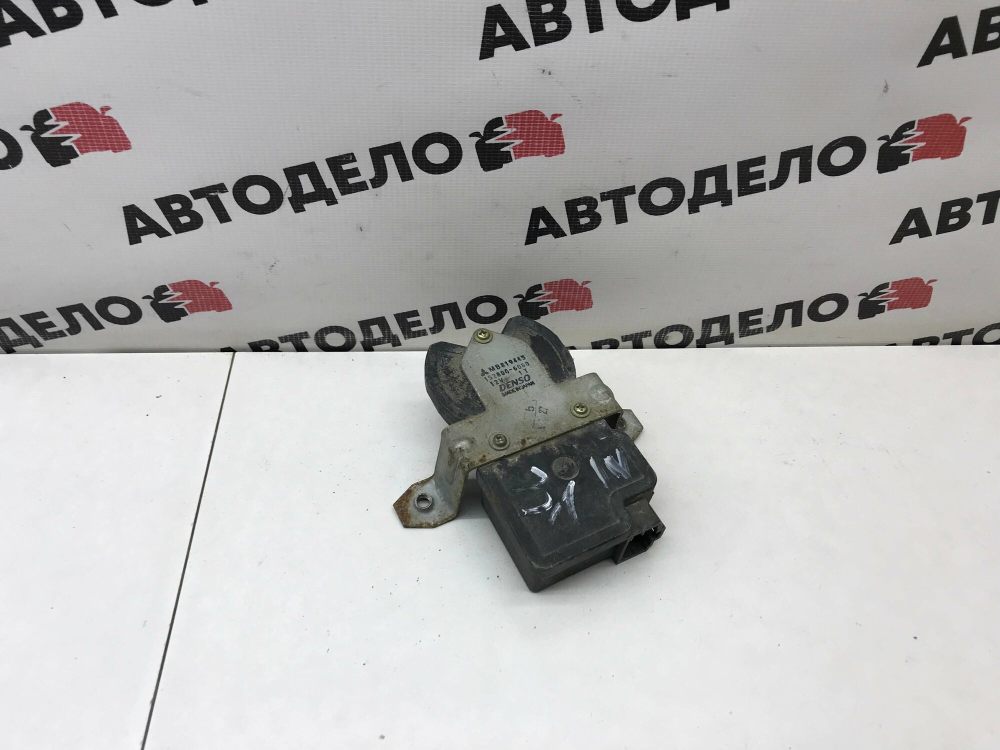 Активатор замка двери Mitsubishi Libero CD5W 98 г.