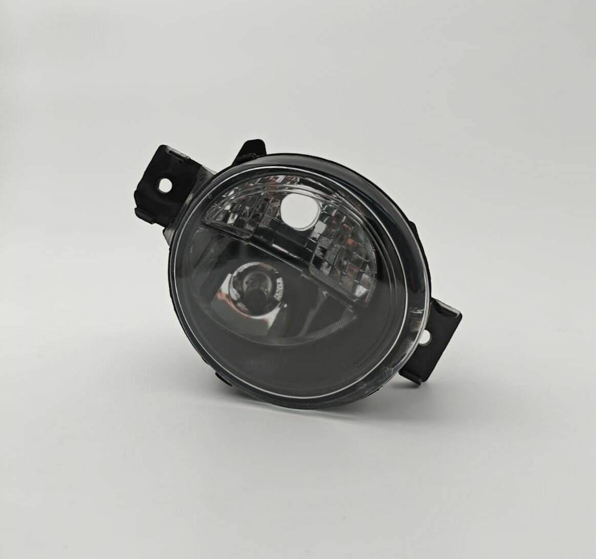 Фара противотуманная Nissan Teana J33 14->/Pathfinder R52 14- /Note E12 12-/Infiniti QX правая