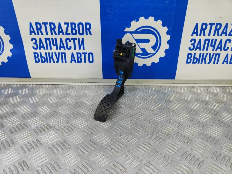 Б/У Педаль газа Skoda Fabia 2 / Шкода Фабия 2 1.2 BZG 69 Л.С 2008