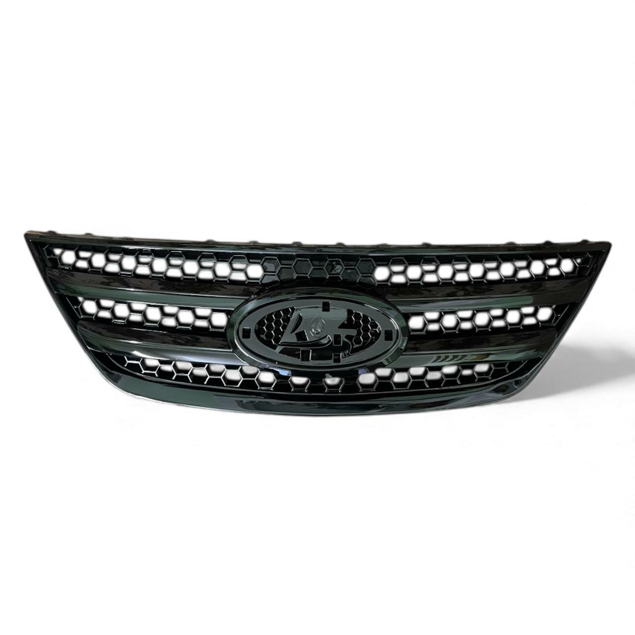 Решетка радиатора черный глянец на Лада Ларгус. Облицовка радиатора две полосы на LADA Largus.