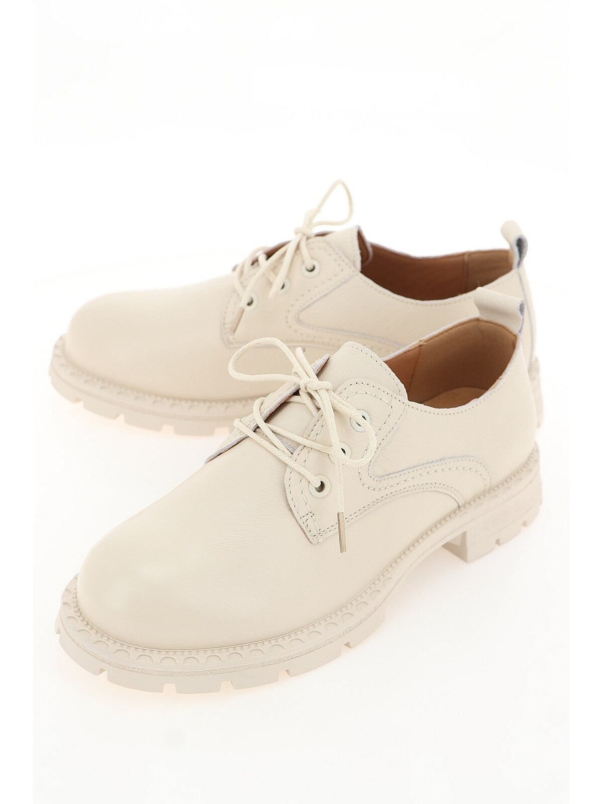 Полуботинки