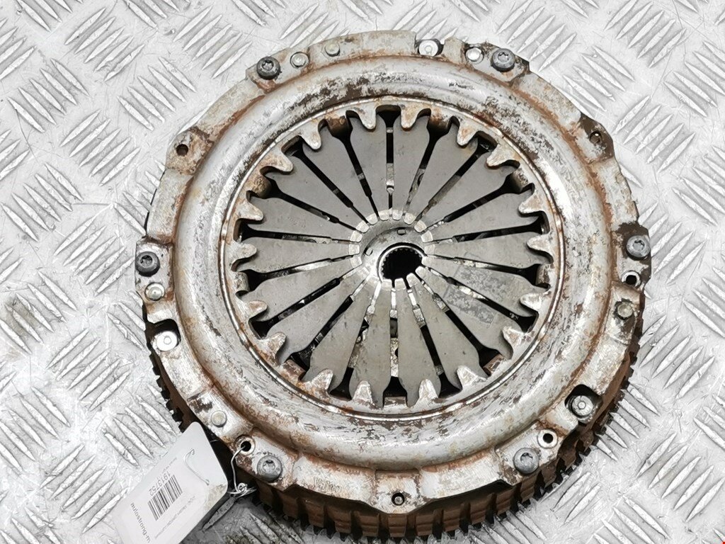 Маховик (демпфер сцепления) Renault Kangoo 1 8200447575 арт. 1913752