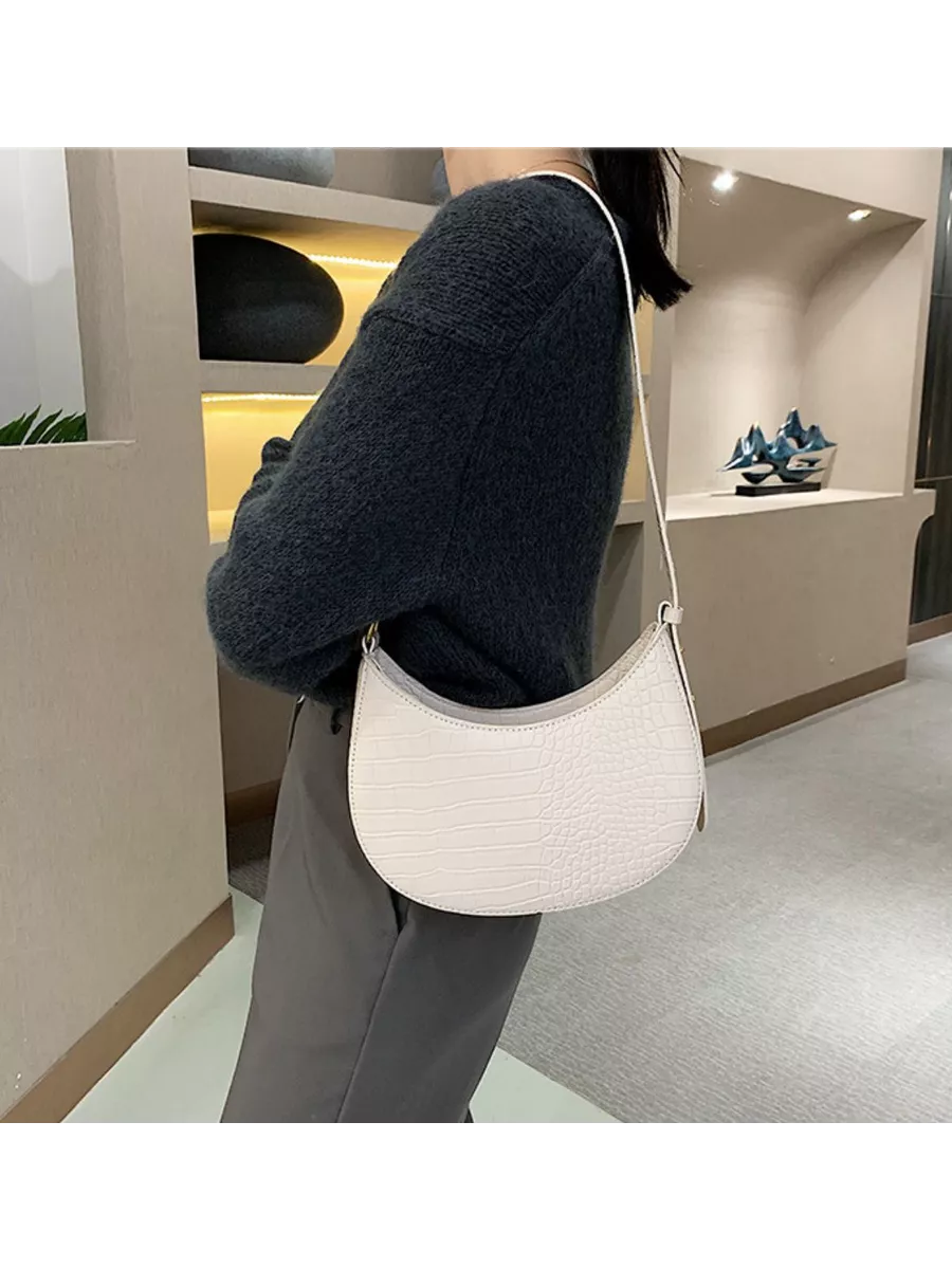 Сумка багет