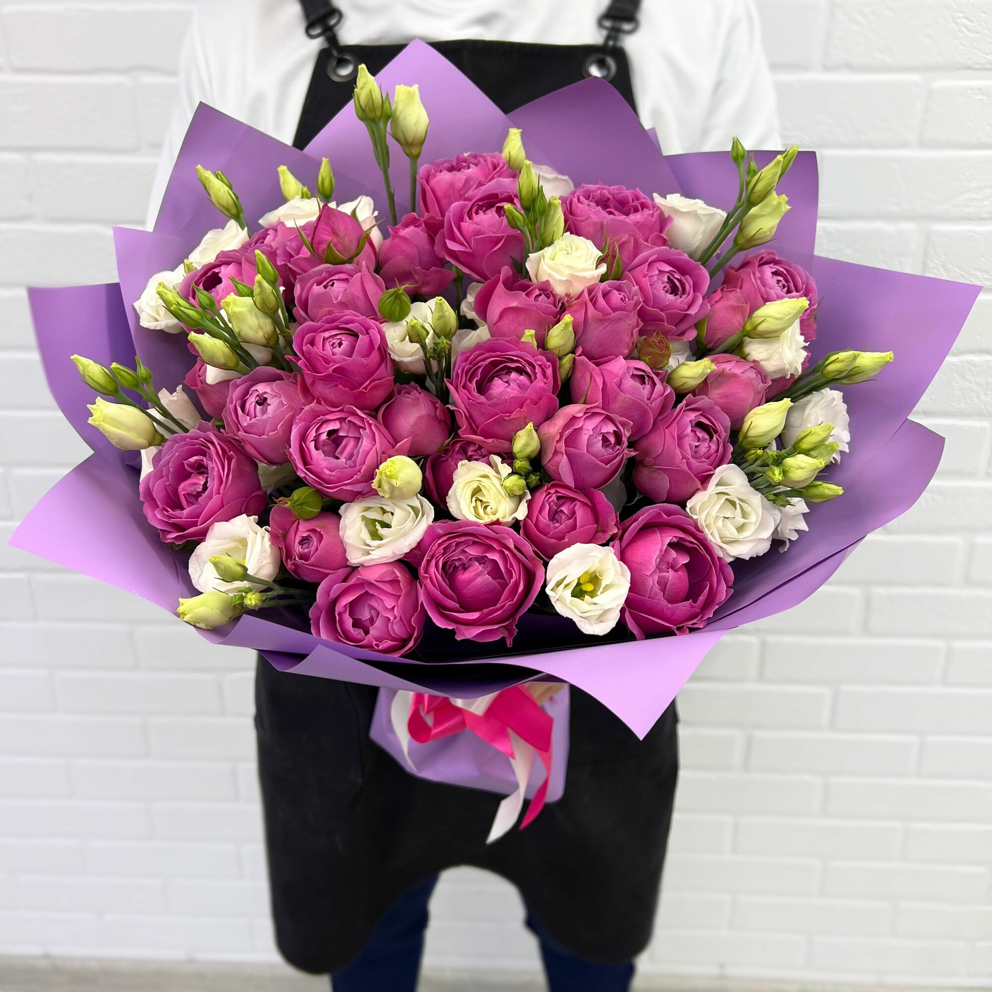 Букет Мисти Баблз и эустомы от Flowerstorg N1039