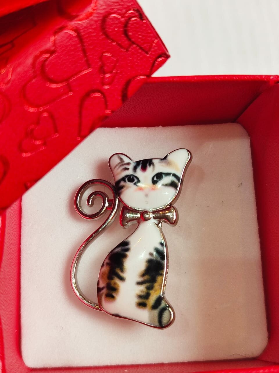 Брошь, эмаль