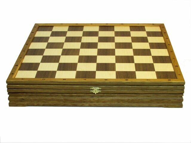 Доска большая 50х50 см из массива черного дуба 999-2998576709