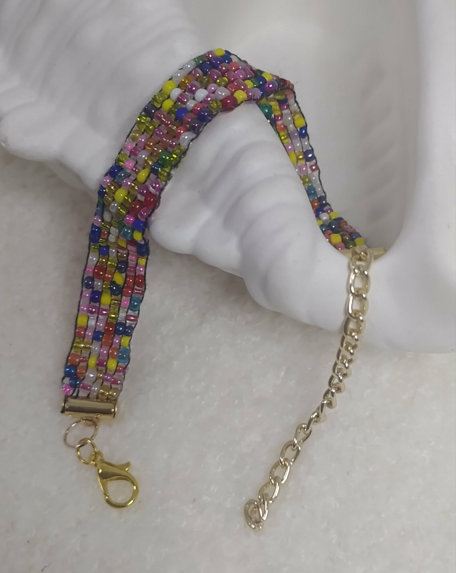 Плетеный браслет