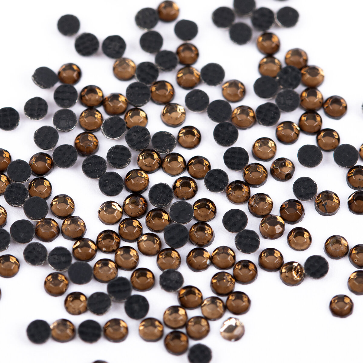 Zlatka Стразы клеевые RS/144-FJ05 SS06 1.9-2.1 мм акрил 144 еврослот 009 smoked topaz 144шт