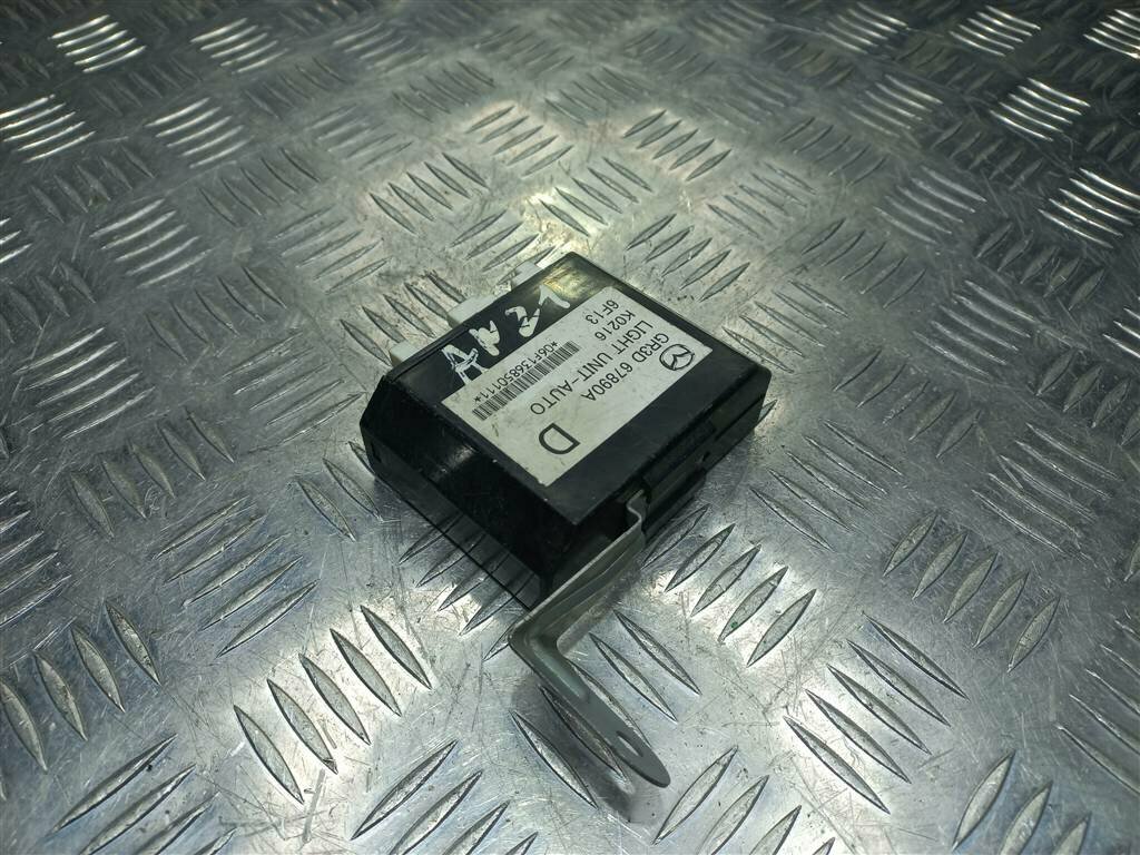 Блок управления Б/У для MAZDA 6 GG рестайлинг (2005—2008) GR3D67890A