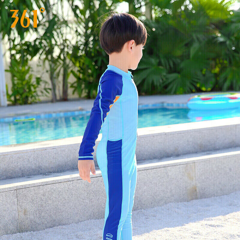 Комбинезон для плавания