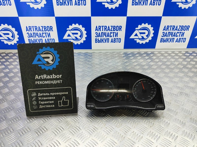 Б/У Панель приборов Volkswagen Golf 5 MK5 / Фольксваген Гольф 5 MK5 1.6 BSE 102 Л.С. хэтчбек 2008