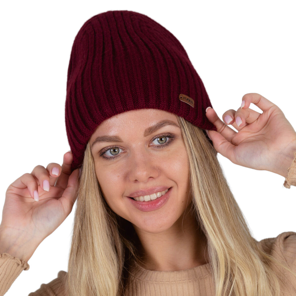 Шапка-бини для женщин