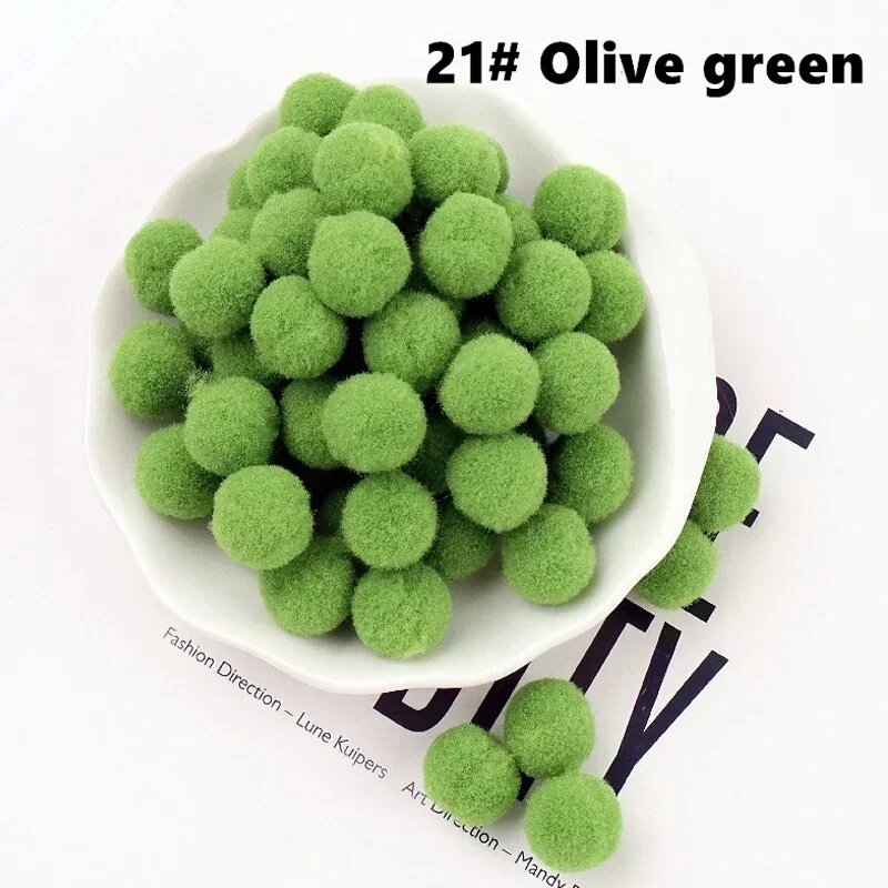 Помпоны 8 мм, оливковый (21 army green), 300 шт