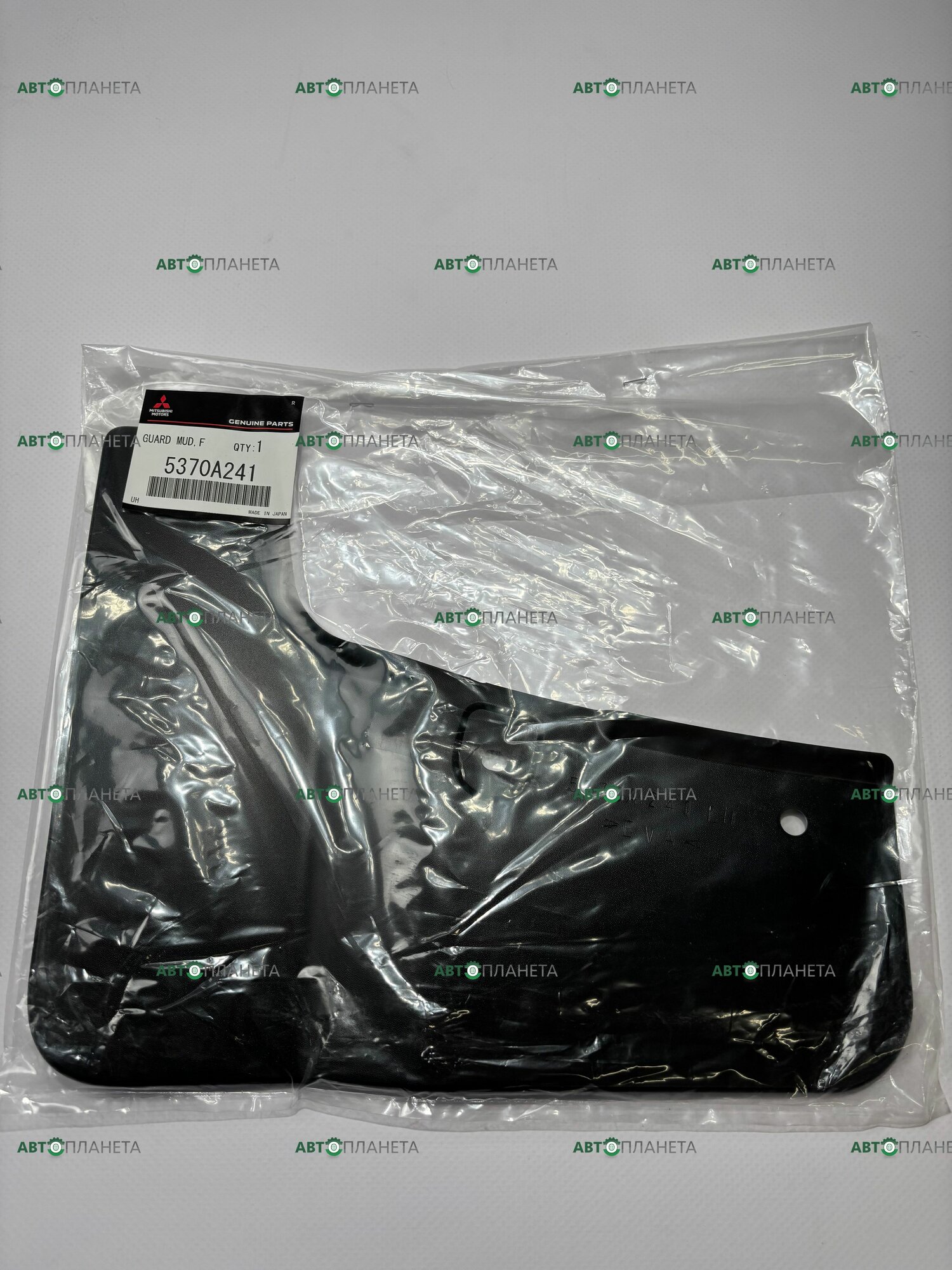 Брызговик передний Mitsubishi 5370A241