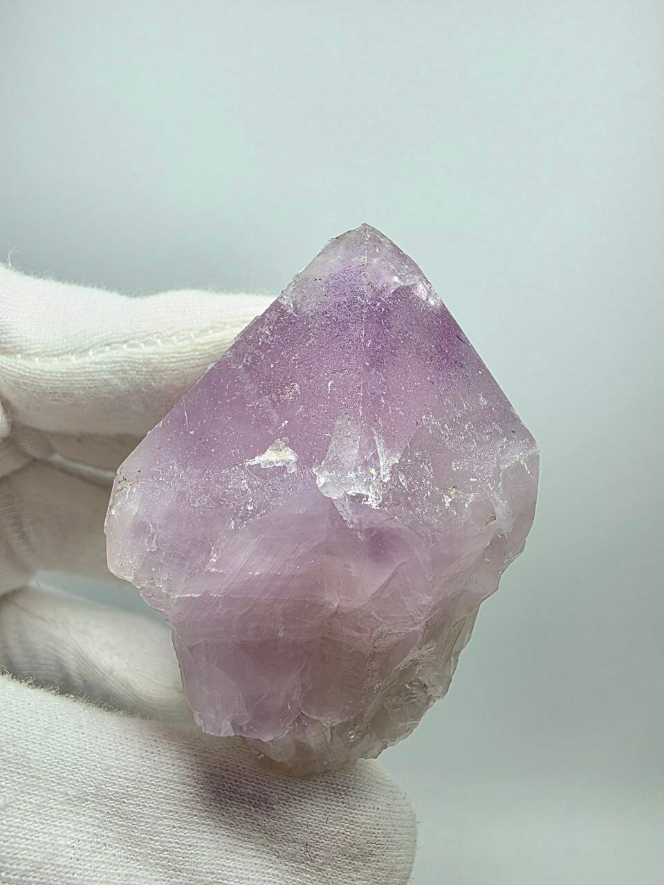 Аметист кристалл 61 мм, 104 г.