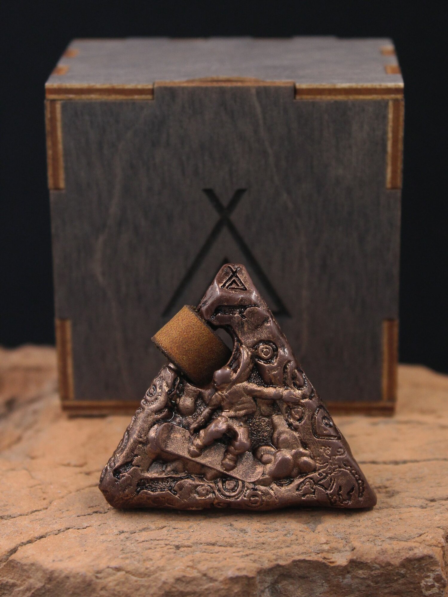 Брелок SHAMAN