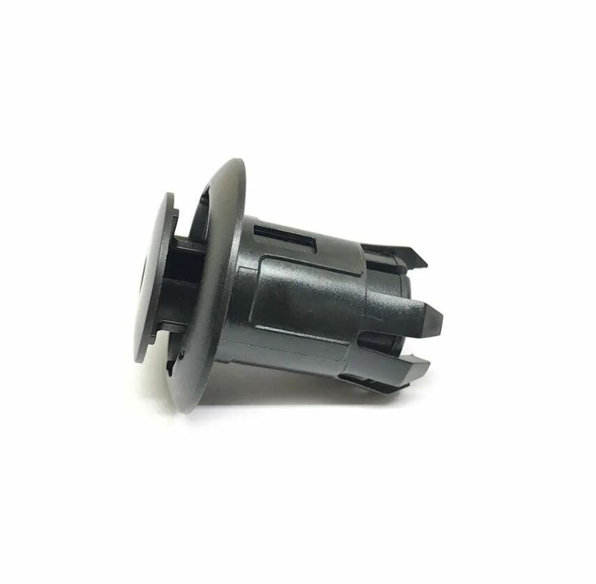 Клипса крепежная Toyota 7692347010 AGA974: набор 10 шт