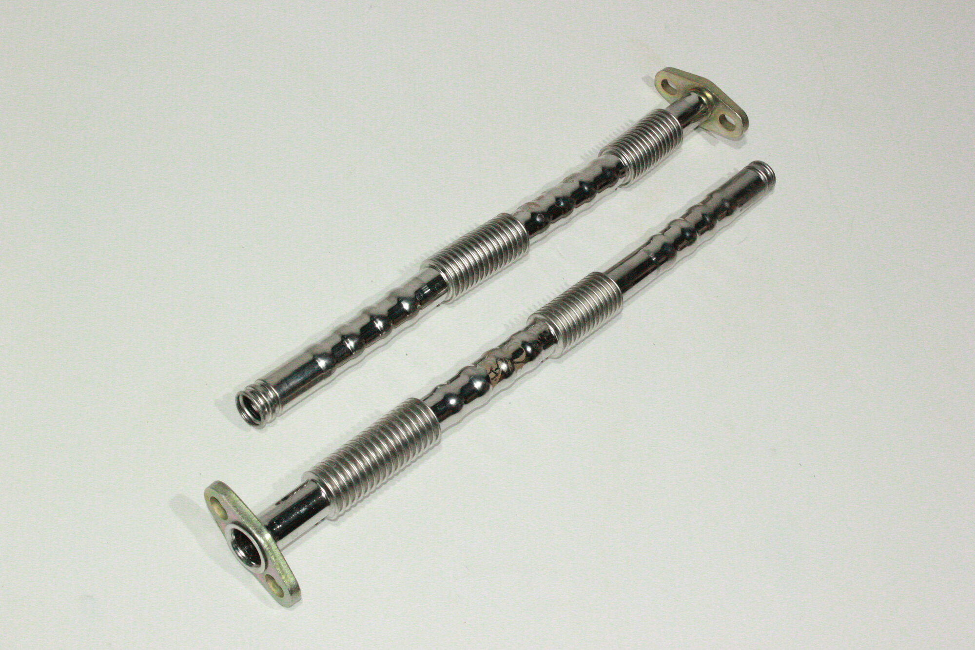 Трубка евро отвода масла от ТКР гофрированые (2шт)