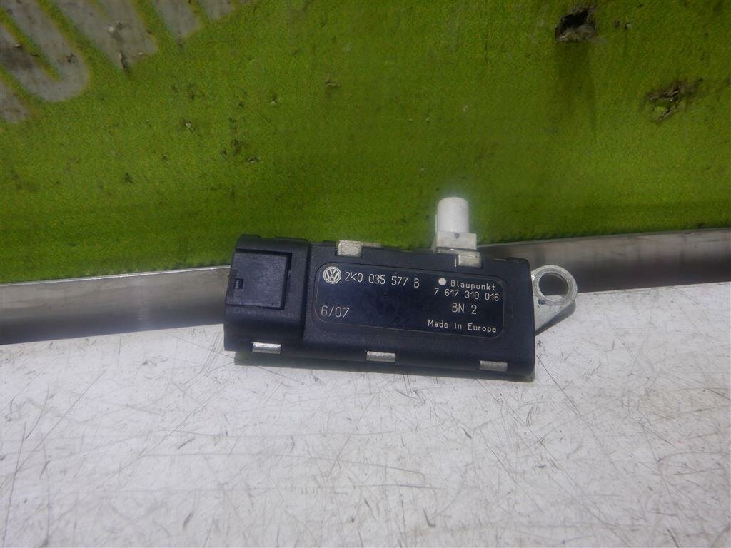 Антенна VW Caddy 3 2004-2015