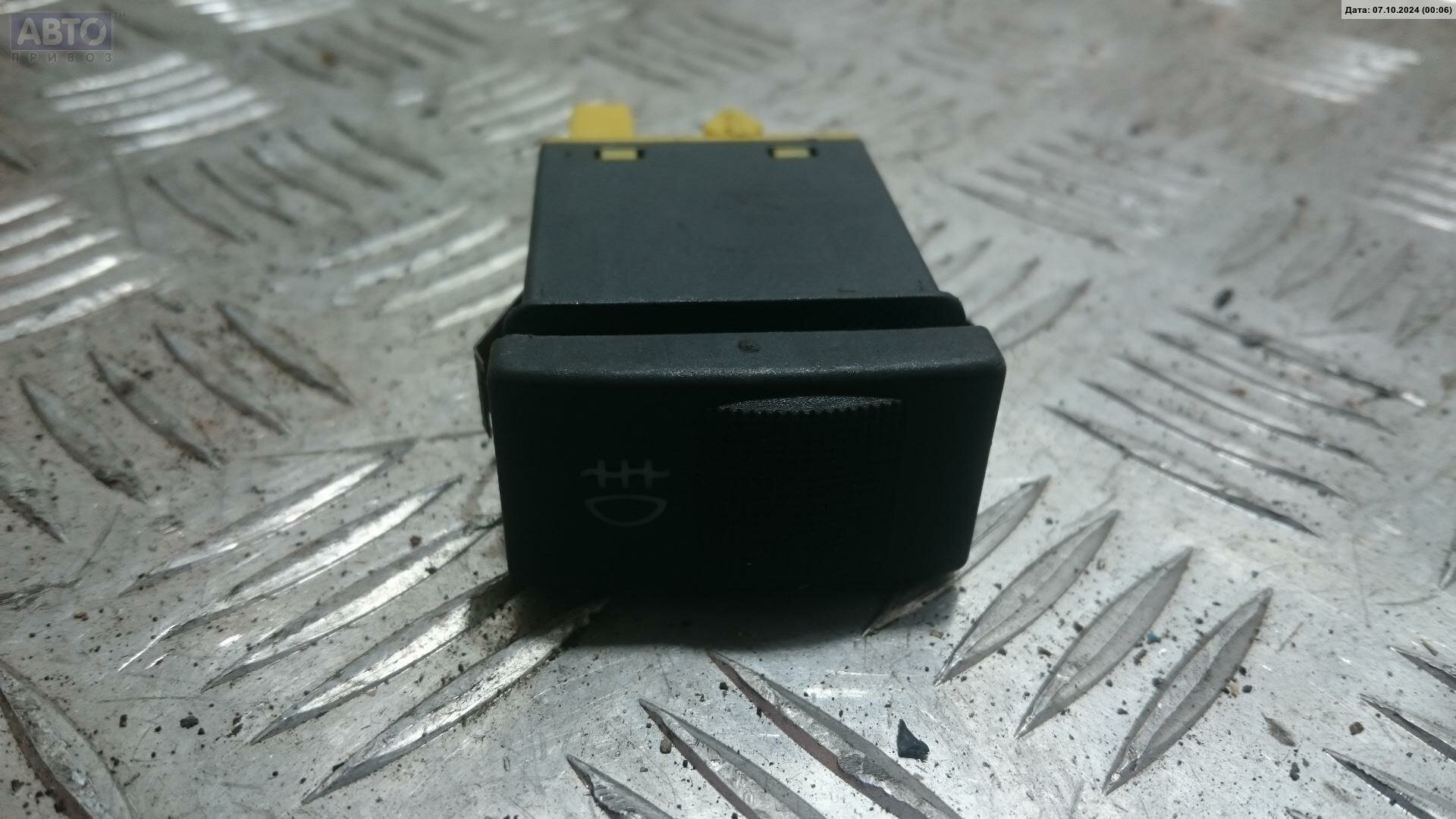 Кнопки управления прочие (включатель) Audi 100 C4 (1991-1994)