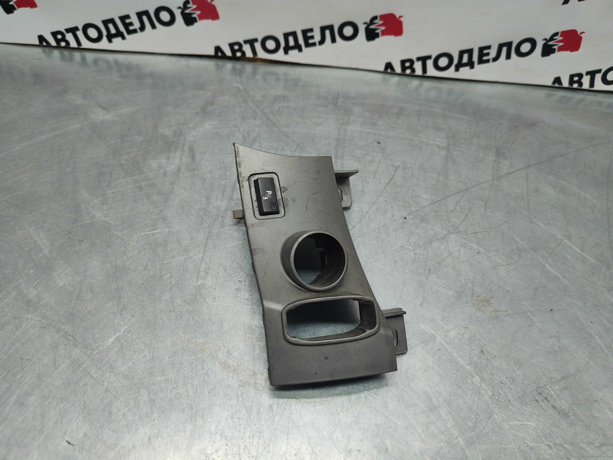 Кнопка парктроника BMW 7 серия Е65 2001 г.в