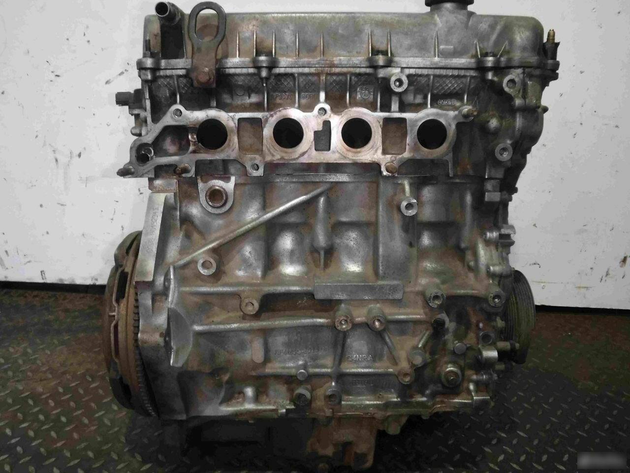 Двигатель Mazda 6 GG (2002—2005) L81302300