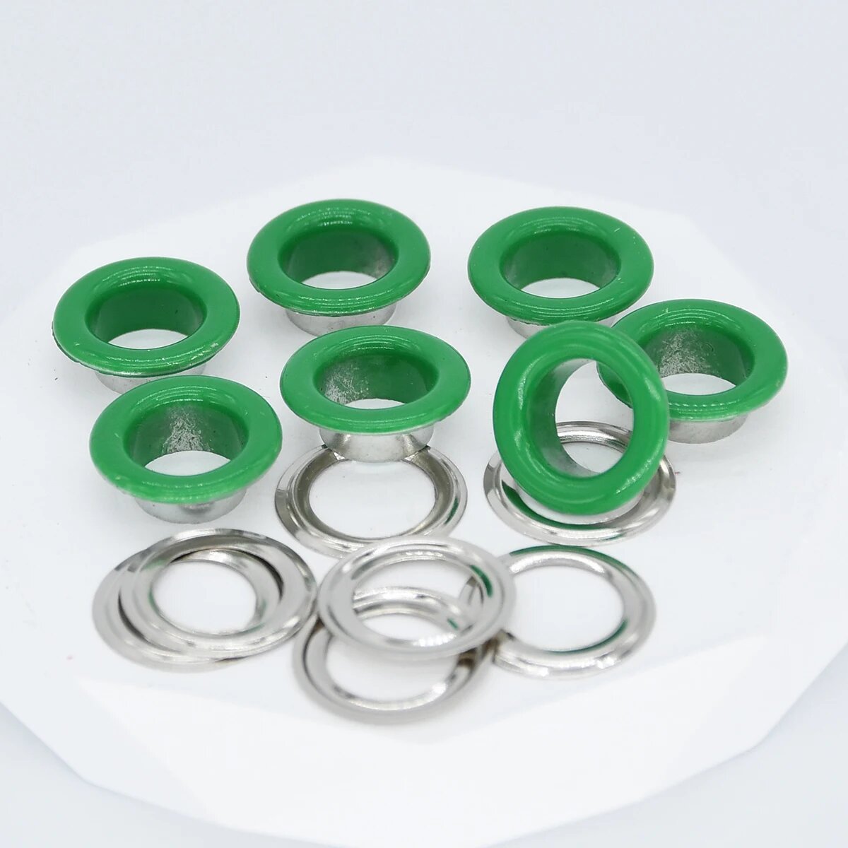 Металлические люверсы CLOXY 8 мм 100 комплектов Изумрудный, Green