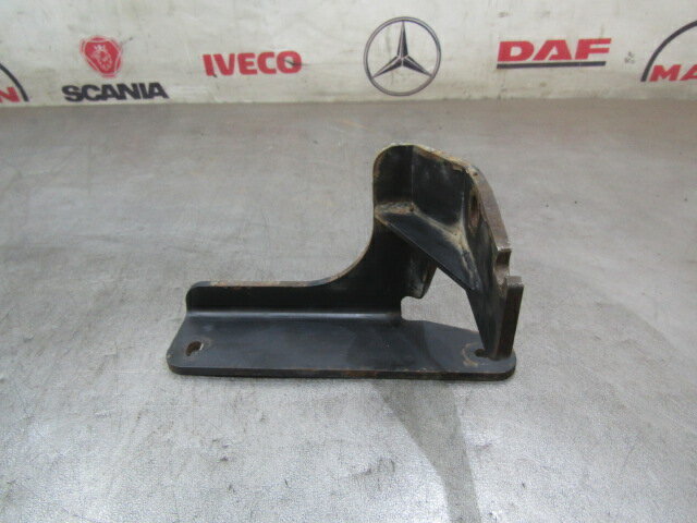 Кронштейн радиатора левый для а/м KAMAZ 5490