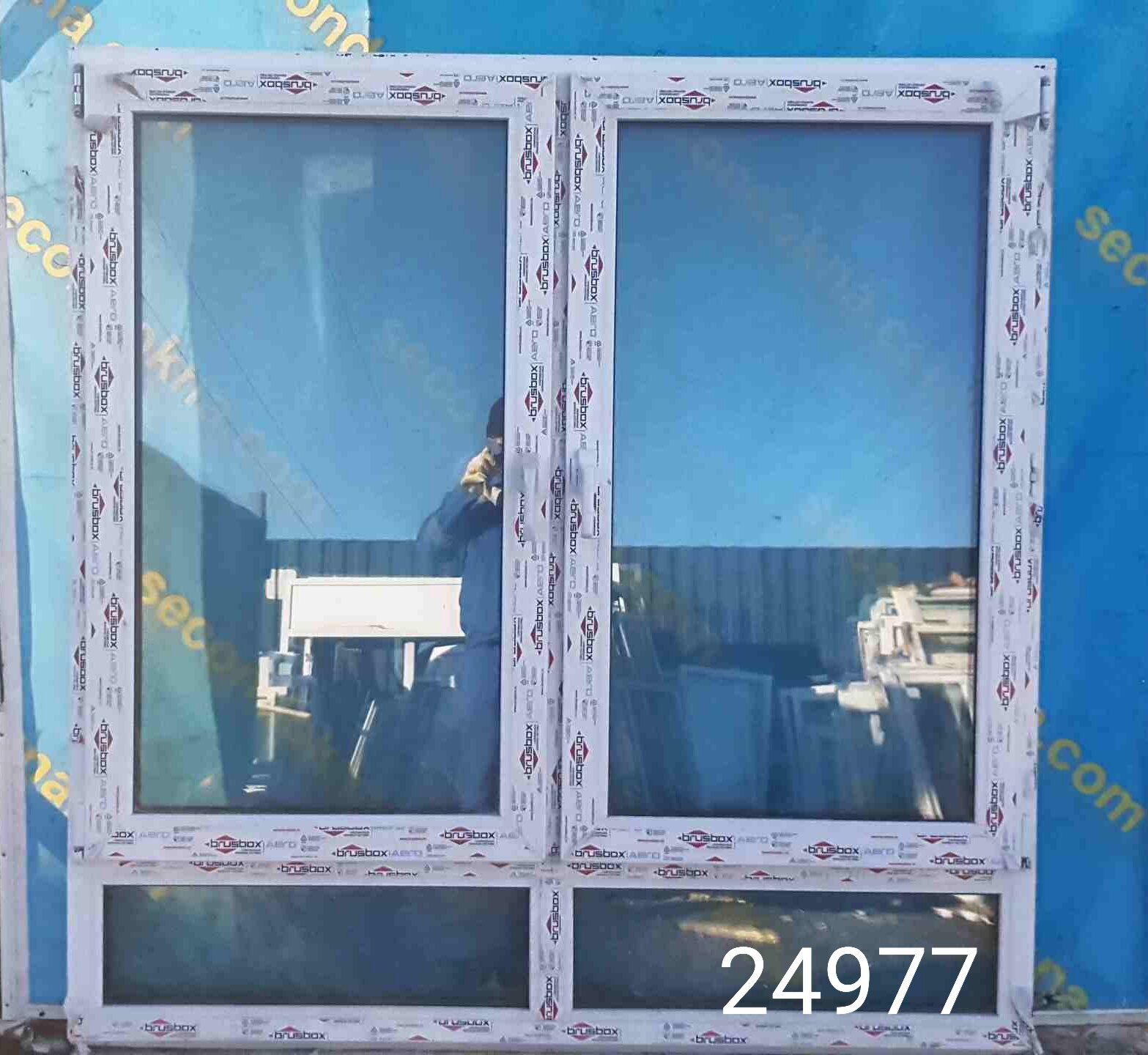 Пластиковое окно Б/У 1650(в) 1390 об х 1620(ш)