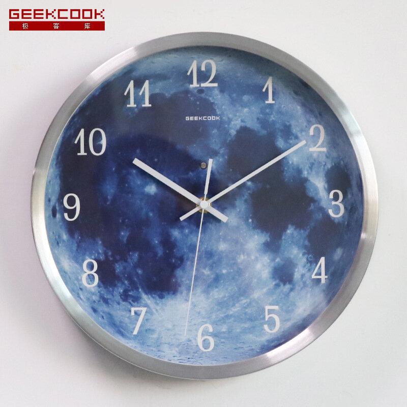 Настенные часы "GeekCook Amazon", LED подсветка, кварцевый механизм, серебристые, 30 см