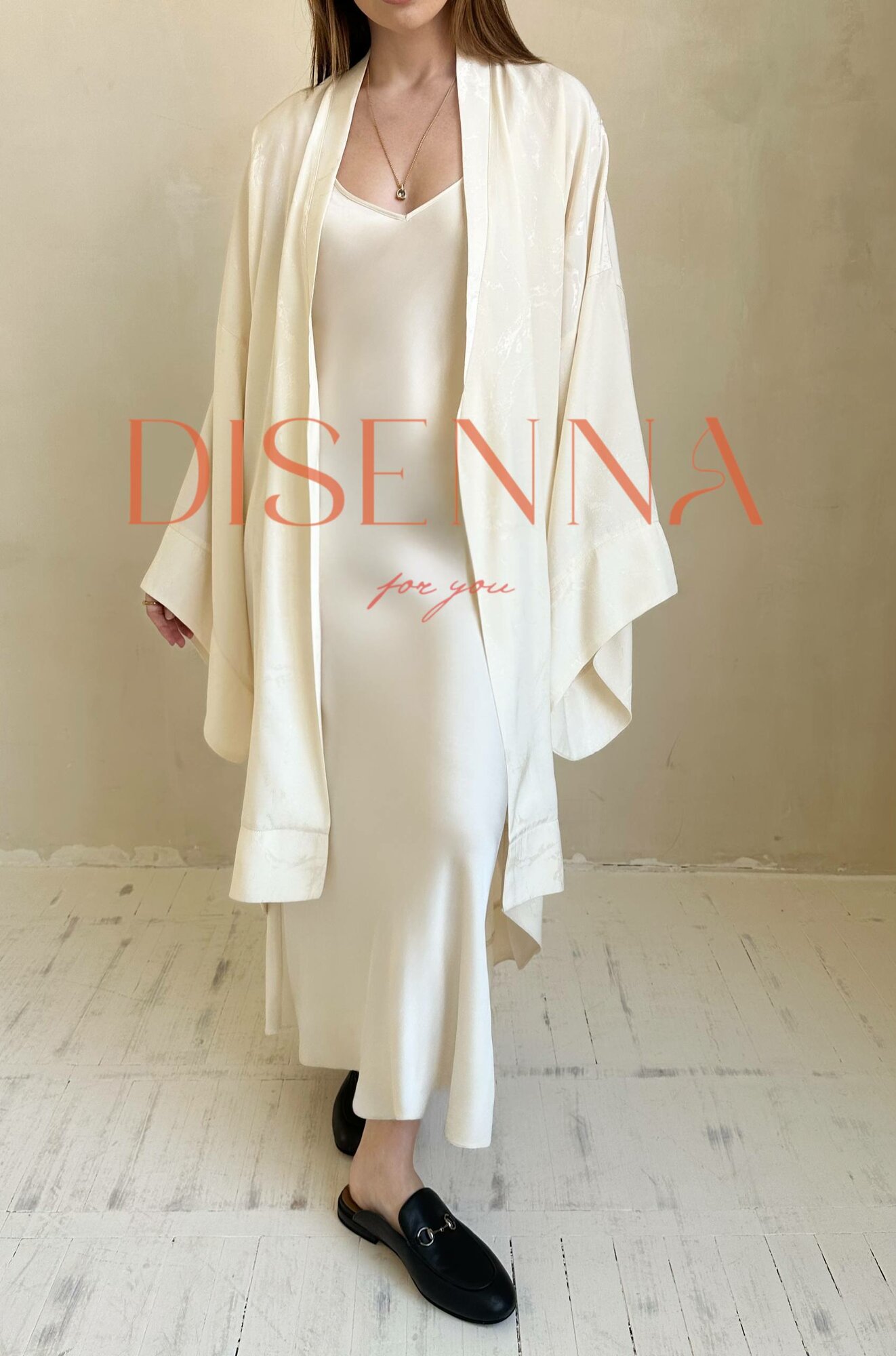 Халат-кимоно DISENNA