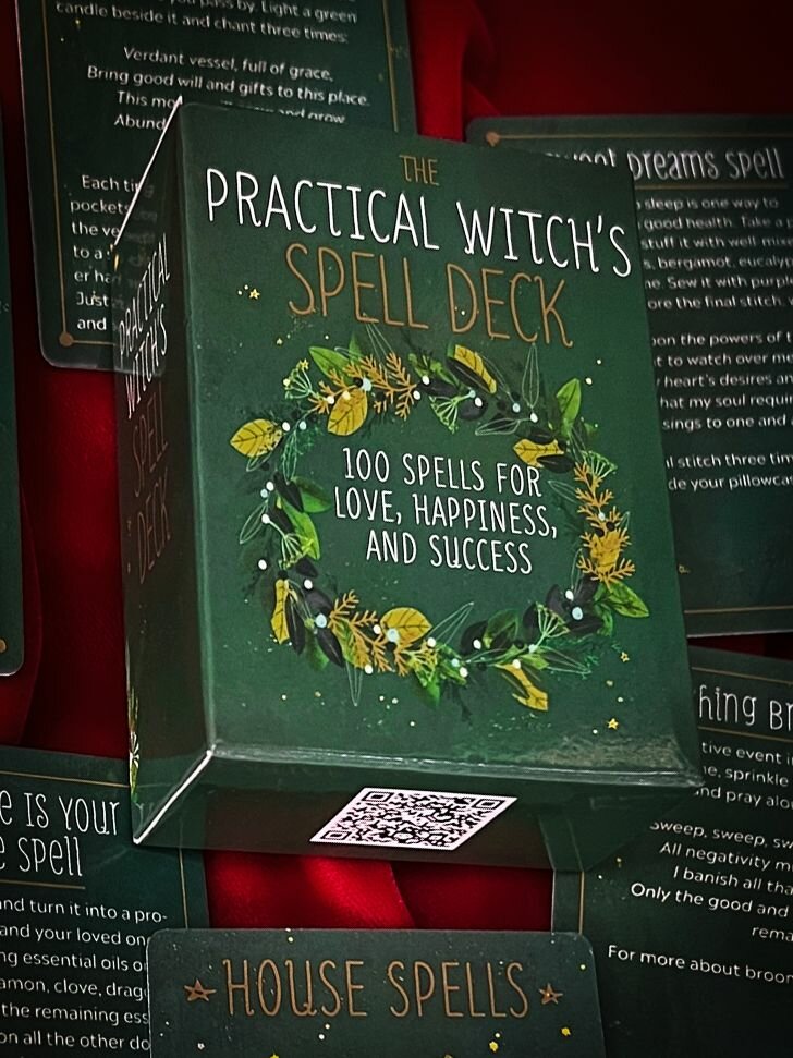 Оракул Практикующей Ведьмы (Practical Witches Oracle) с инструкцией PDF